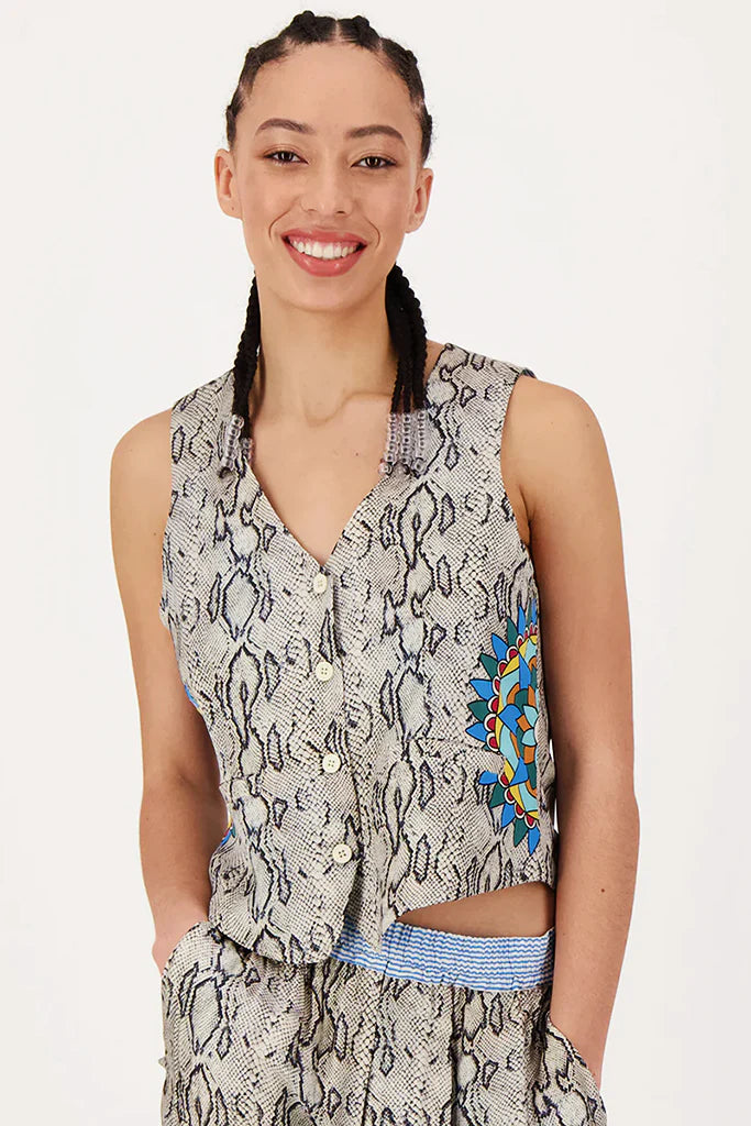 Vests – Arielle Clothing